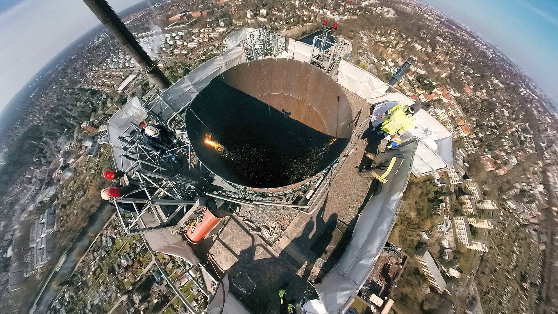 Professionell Demolering - Scanclimbers innovativa lösning för ...